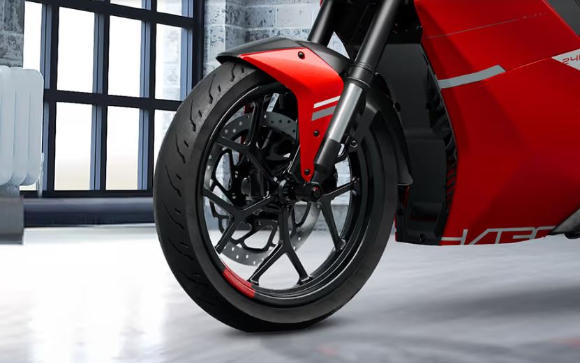 Raptee.HV T30 Electric Motorcycle Launched, Zooms On MRF Revz C1 Tyres