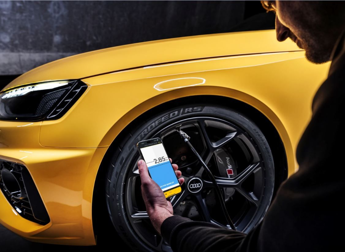 Pirelli Tyres With Cyber Sensor For Audi RS 4 Avant Edition 25 Years