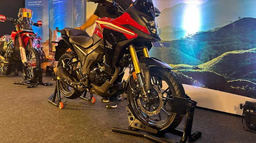 Honda NX200 gets MRF Zapper Kurve tubeless tyres